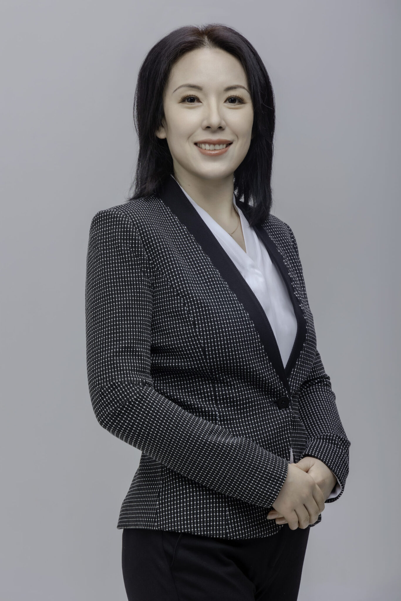 Molly Yang | HomeLife Landmark Realty Inc
